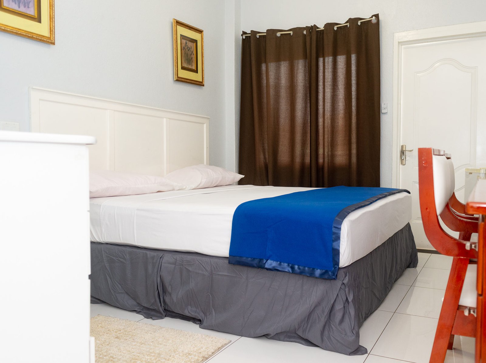 Single Room - Status Hotel - Home Away From Home